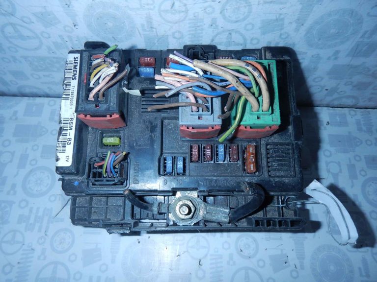 Fuse box diagram Citroen C2 with assignment and location