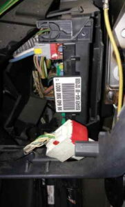 Fuse box diagram Citroen Jumpy 2007 - 2018 relay with assignment and ...