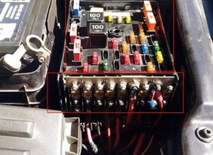 Fuse box diagram Volkswagen Passat B7 and relay with assignment and ...