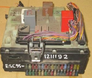 Fuse box diagram Ford Escort (Orion) and relay with assignment and location