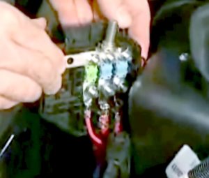 Fuse box diagram Mercedes 164 and relay with designation and location