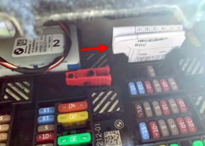 Fuse box diagram BMW X3 G01 and relay with assignment and location