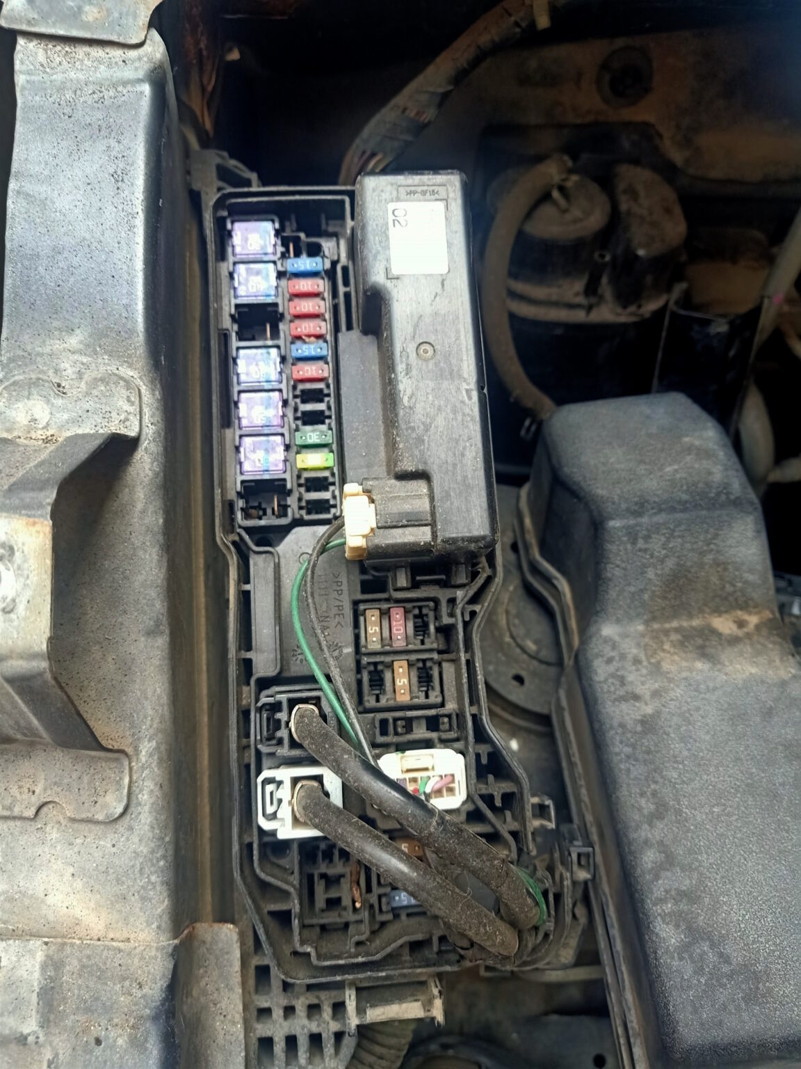 Fuse box diagram Toyota Avanza and relay with assignment and location